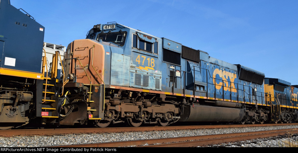 CSX 4718 SD70MAC sitting in CSX Junta Yard in Cartersville GA 4:08PM 10-25-2016